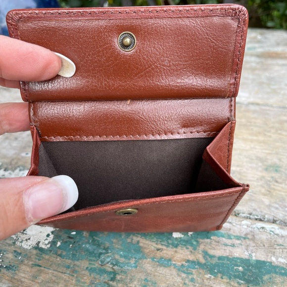 Banana Republic | Bags | Banana Republic Brown Leather Bifold Wallet ...